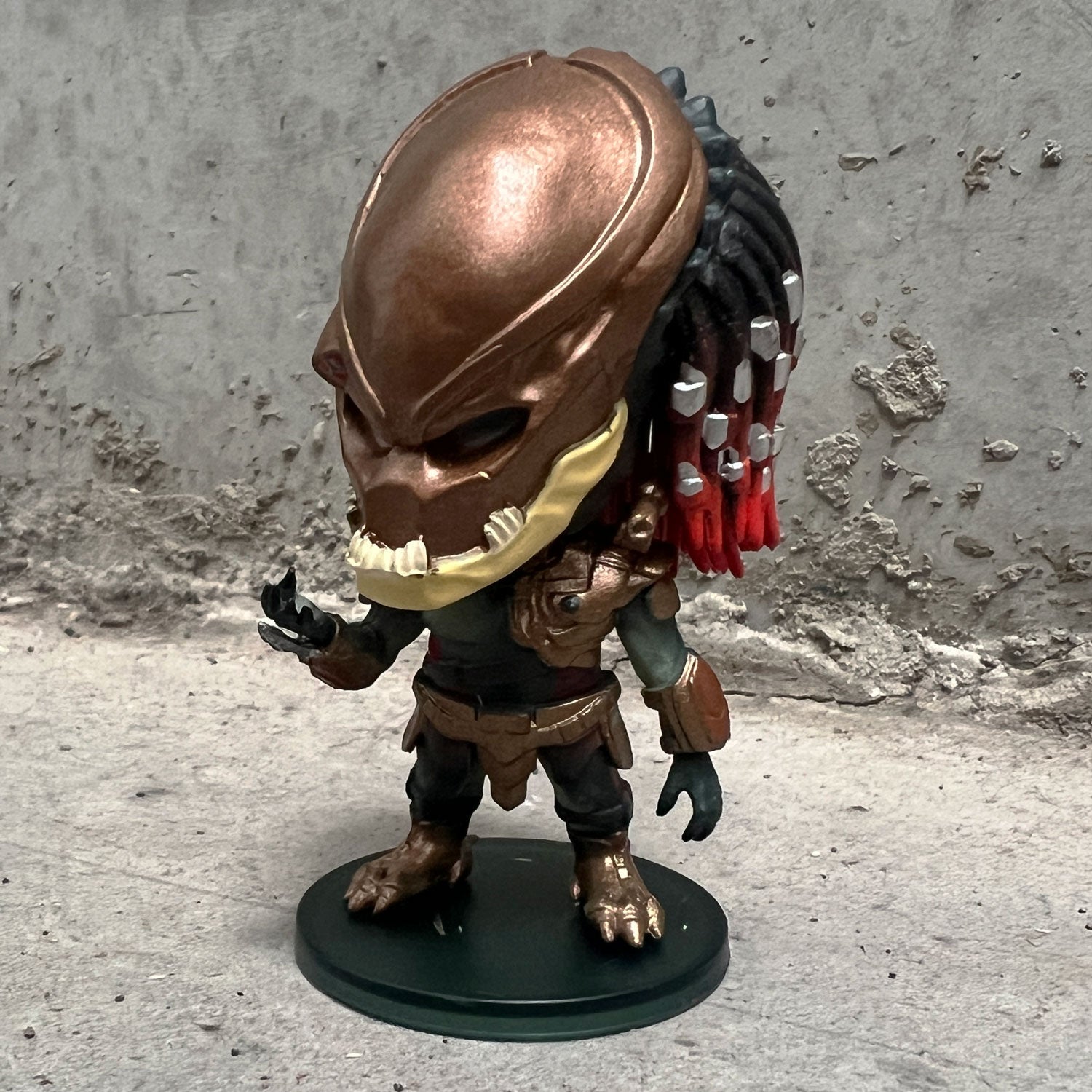 Beserker Predator Mini Figure
