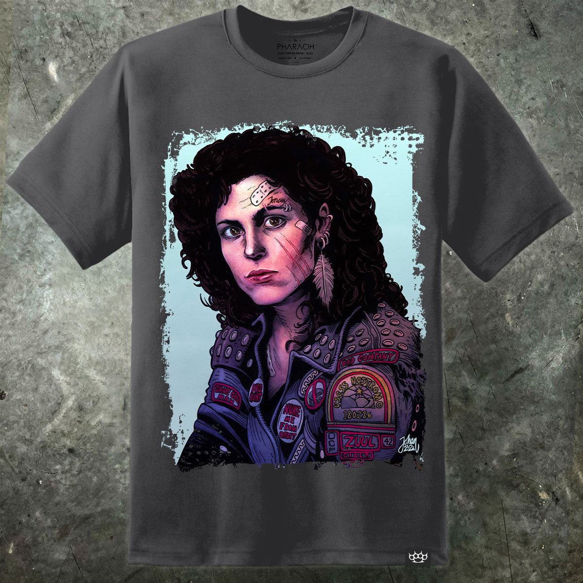 Ellen Ripley Aliens Cybernosferatu Mens T Shirt